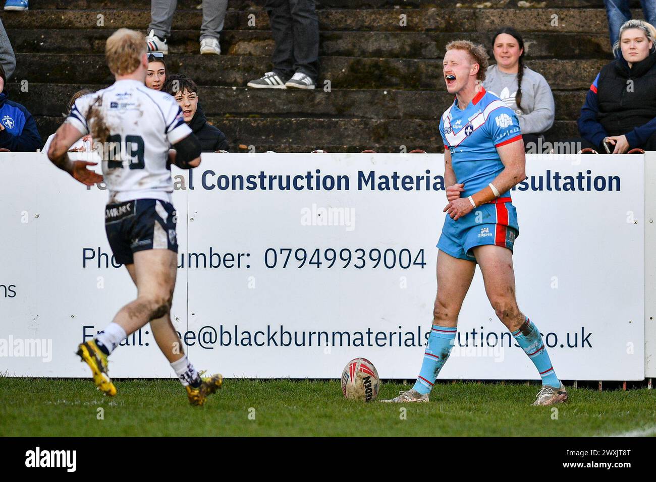 Featherstone, England - 29th March 2024 Wakefield Trinity's Lachlan ...