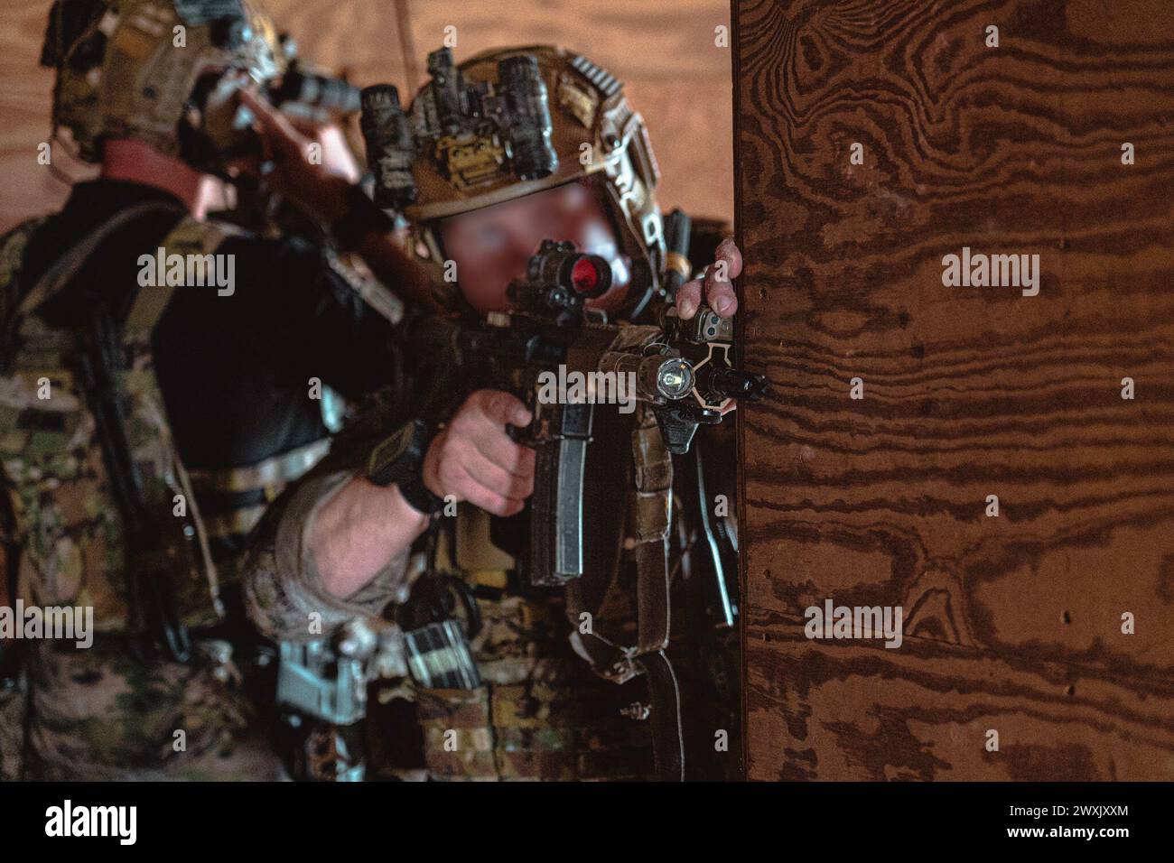 U.S. Army Special Forces Soldier with 7th Special Forces Group ...