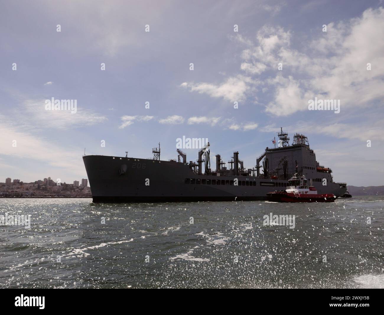 Usns john lewis hi-res stock photography and images - Alamy