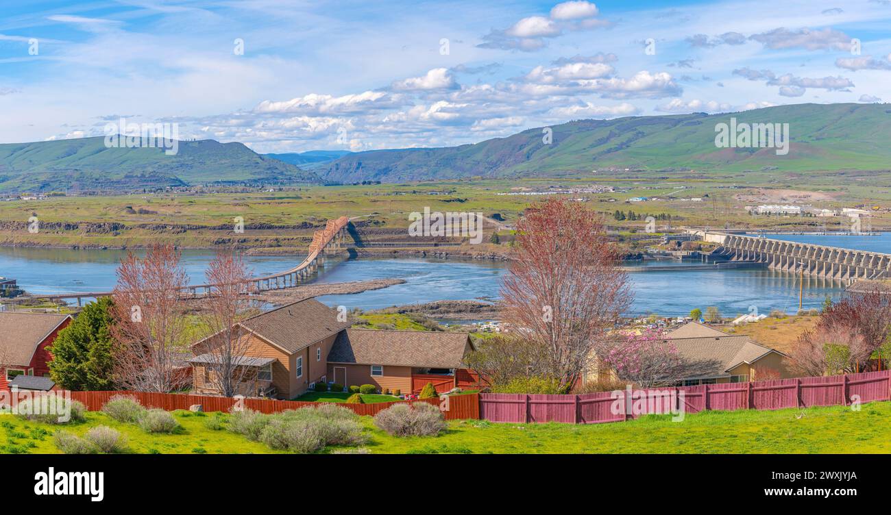 The Dalles Oregon landscape view of the surroundings area Stock Photo ...