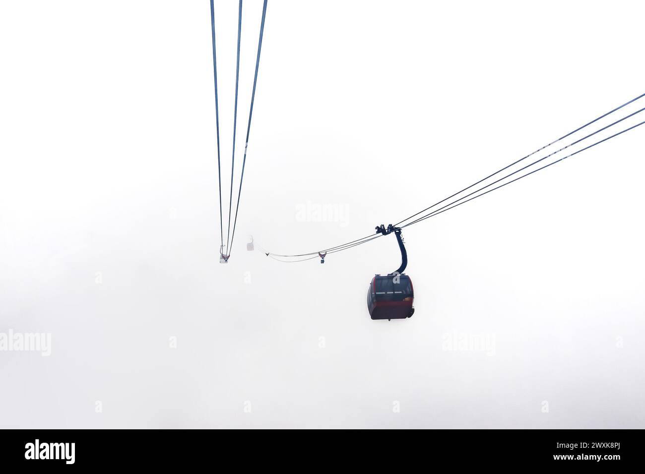 Cable car route to the top of Fanxipan mountain, Vietnam Stock Photo ...