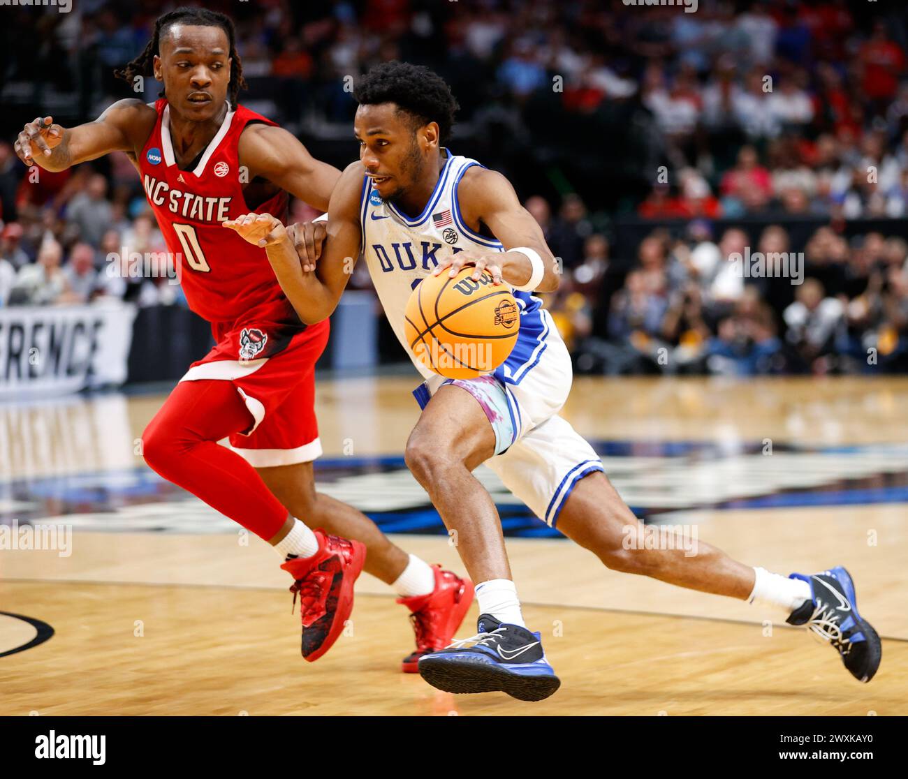Dallas, Texas, USA. 31st Mar, 2024. Duke guard JEREMY ROACH (3) moves ...