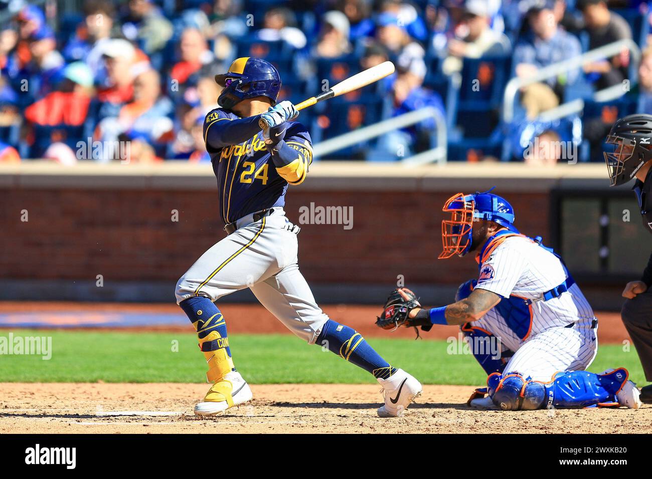 Milwaukee Brewers William Contreras #24 doubles during the sixth inning ...