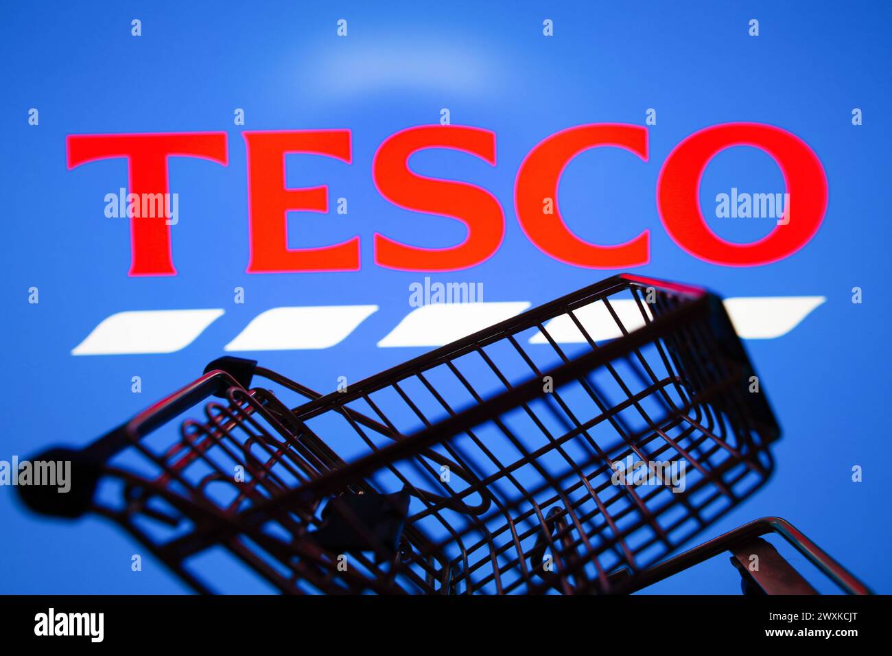 Tesco mobile logo hi-res stock photography and images - Alamy