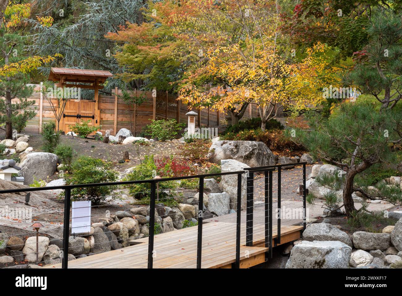 Autumn colors at Japanese Garden, Lithia Park, Ashland, Oregon, in 2023 ...
