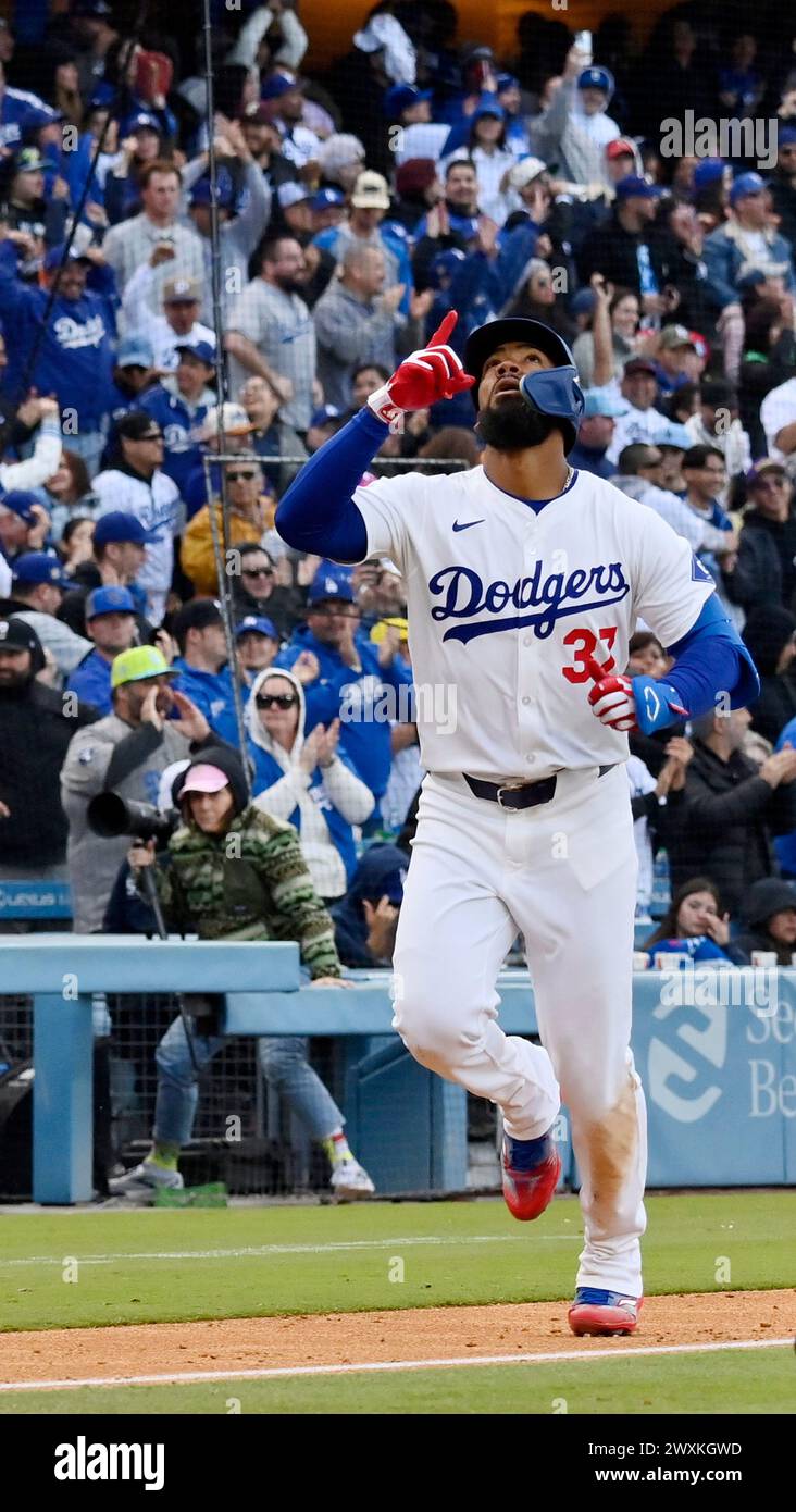 Los Angeles, United States. 31st Mar, 2024. Los Angeles Dodgers right ...