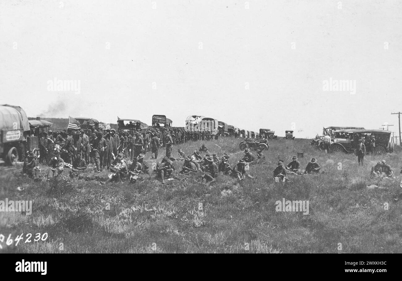 Motor convoy trip hi-res stock photography and images - Alamy