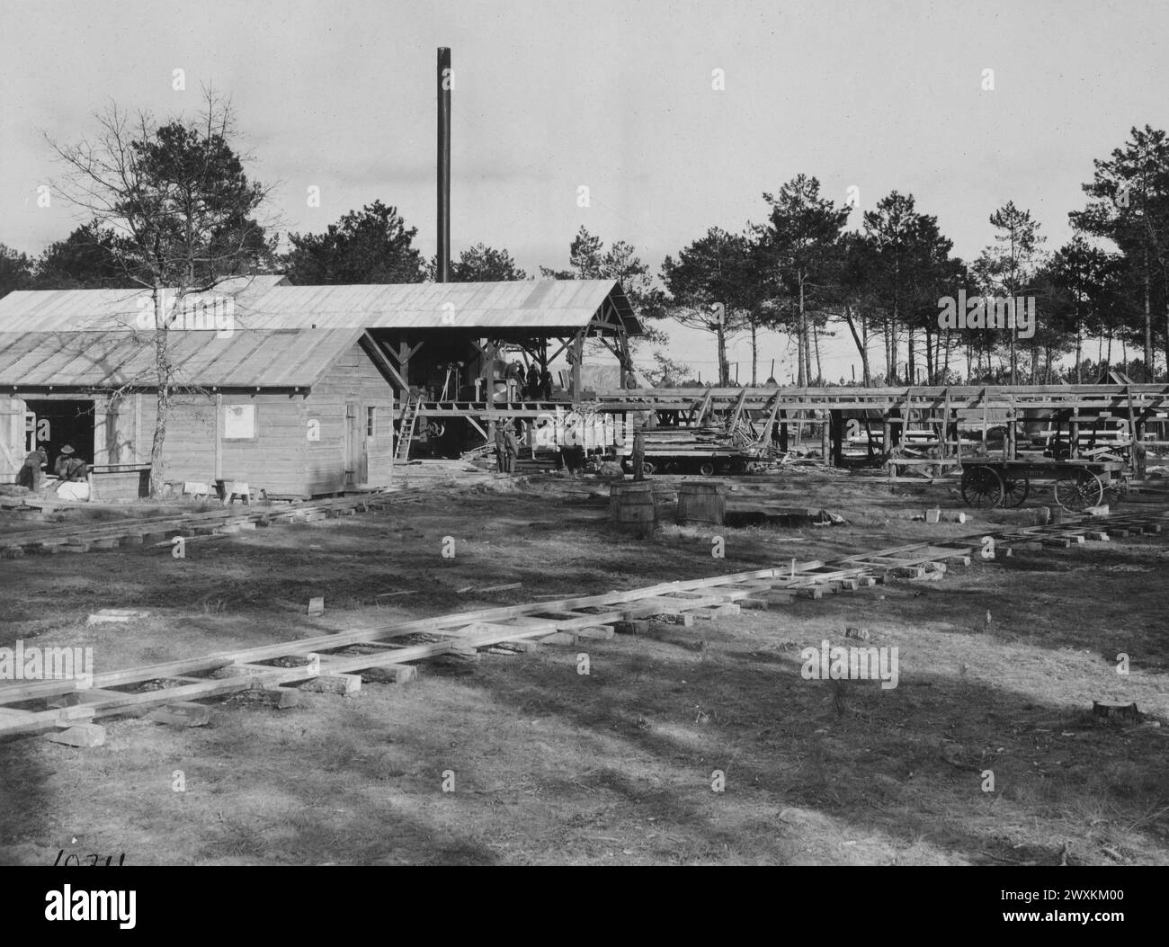 American saw mill hi-res stock photography and images - Alamy