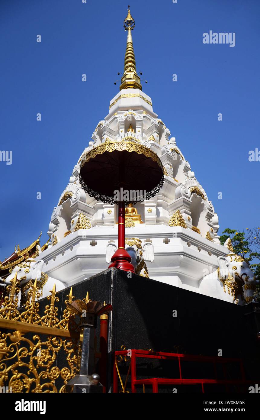 Ancient chedi pagoda or antique old stupa for thai people travelers ...