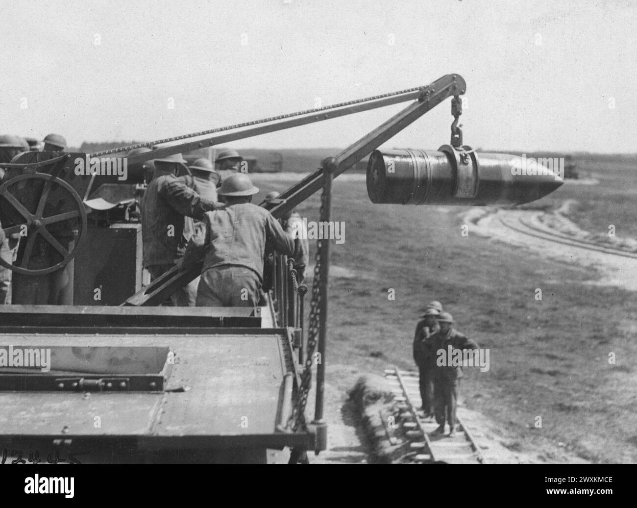 Vintage loading crane hi-res stock photography and images - Alamy