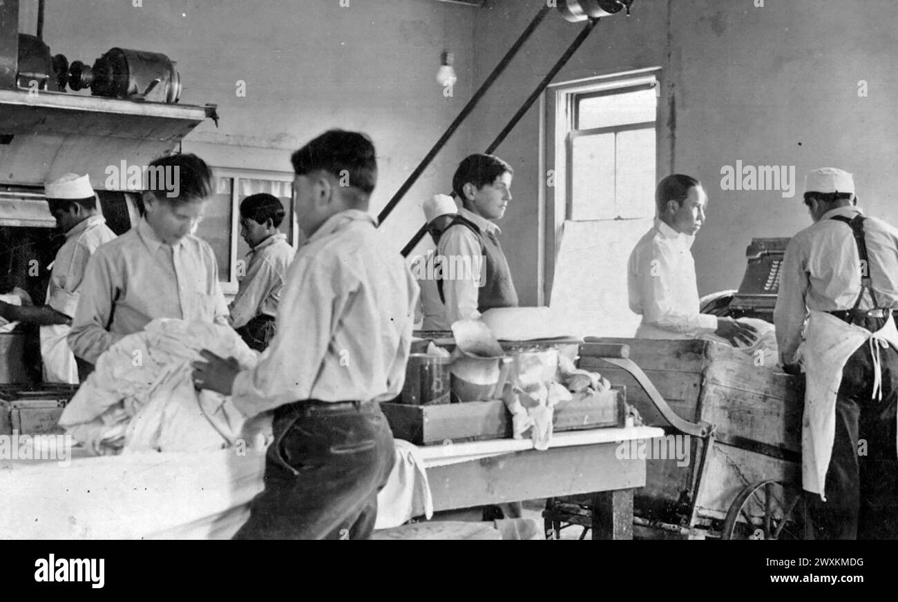 1930s laundry room Black and White Stock Photos & Images - Alamy