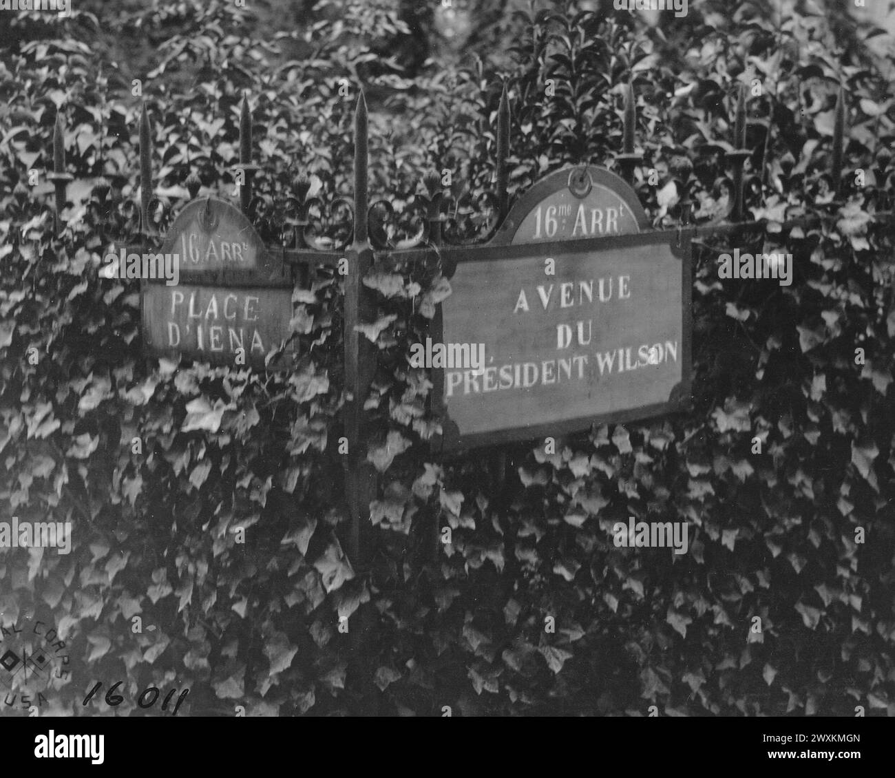 A view showing street signs at the corner of Place D'Iena and Ave du ...