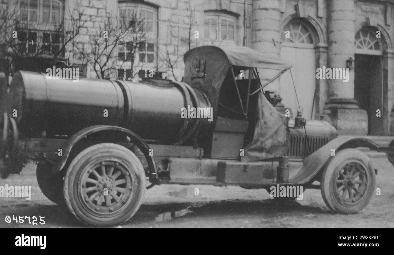 Archival gas truck hi-res stock photography and images - Alamy