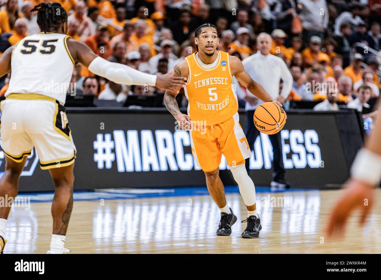 Lance jones purdue hi-res stock photography and images - Alamy
