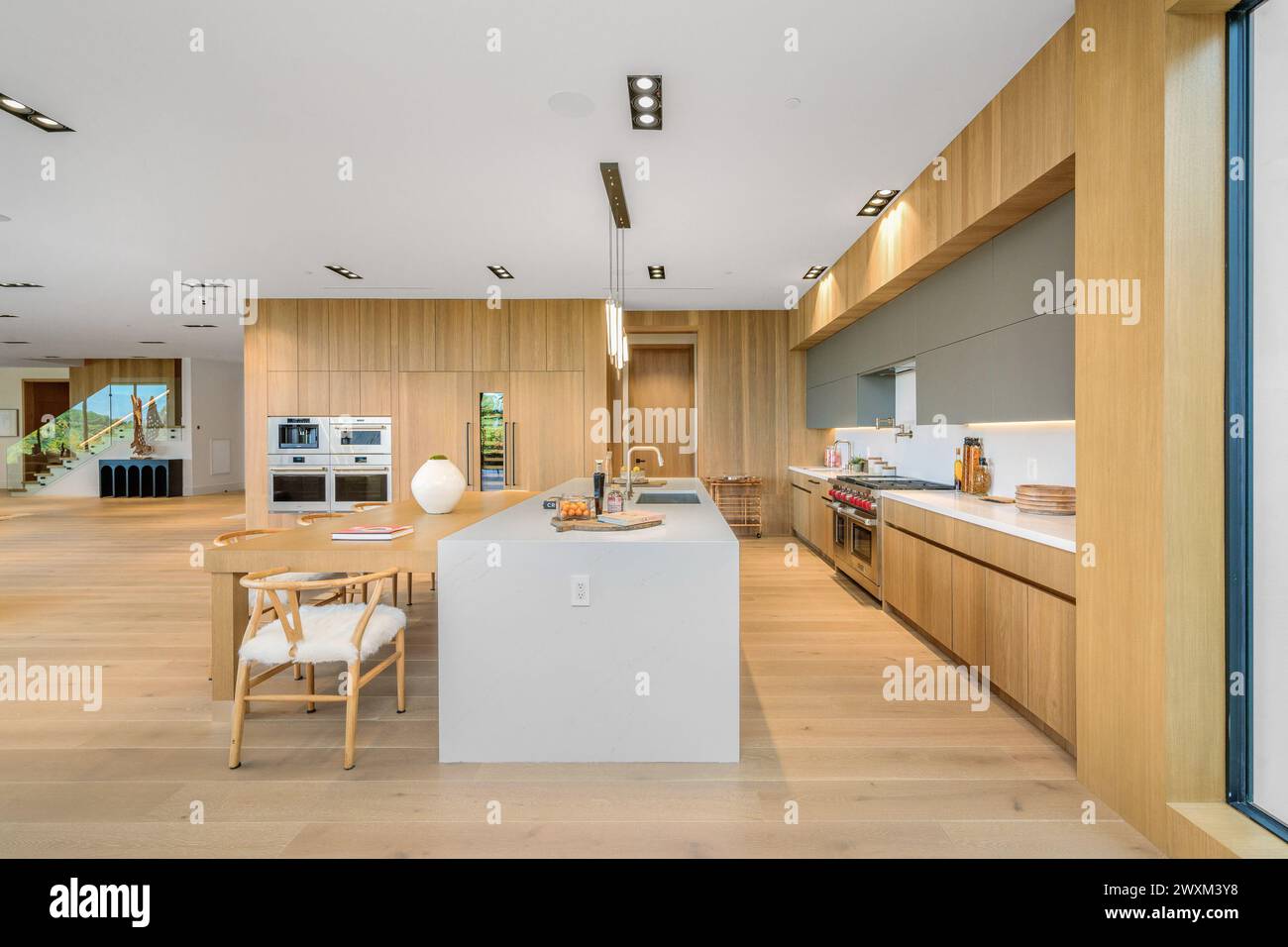 Sleek wooden cabinets hi-res stock photography and images - Alamy