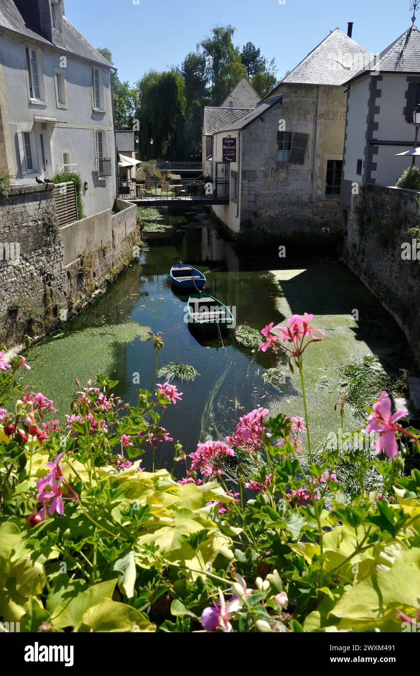 The Aure river in Bayeux Stock Photo - Alamy