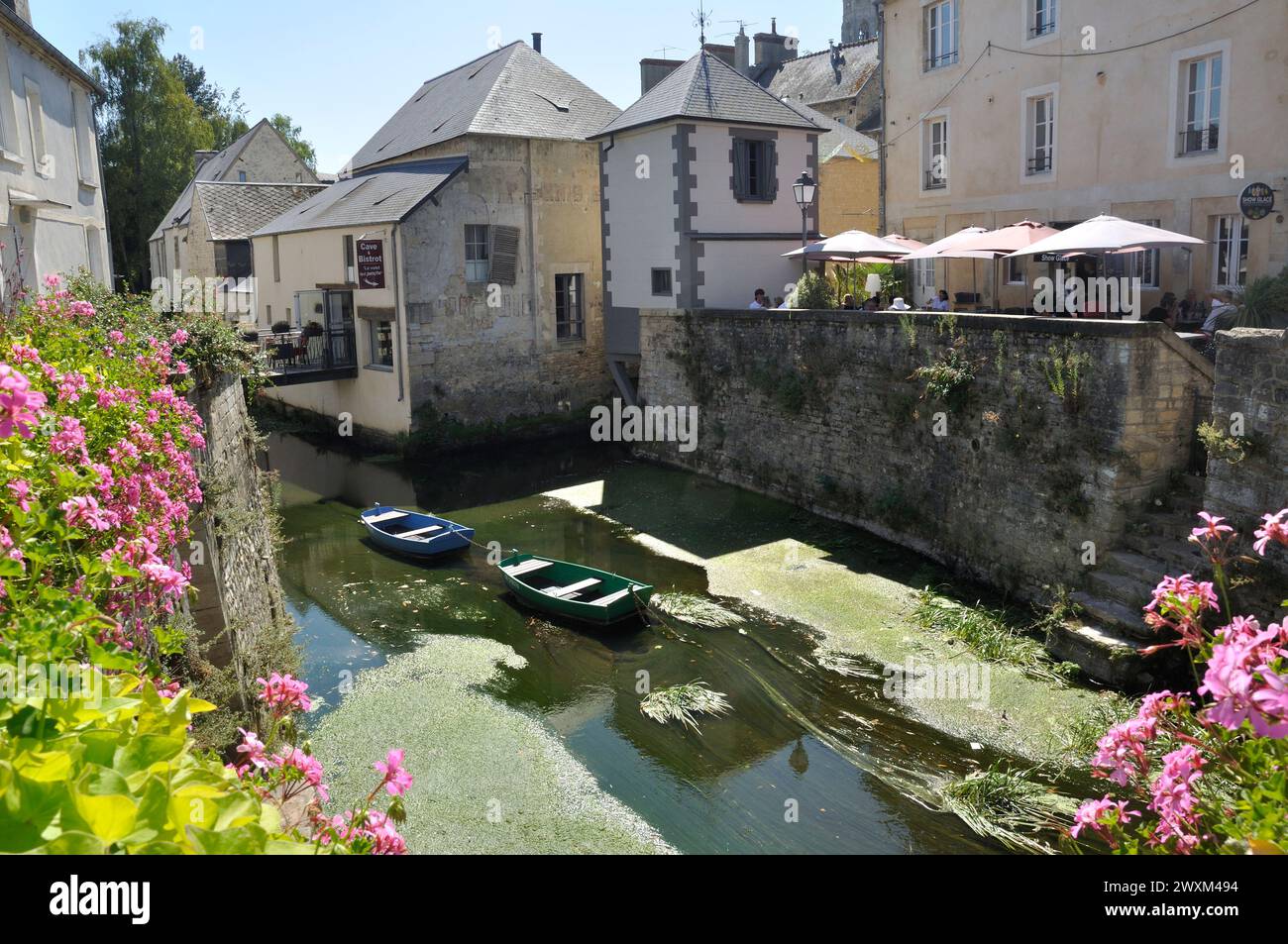 The Aure river in Bayeux Stock Photo - Alamy
