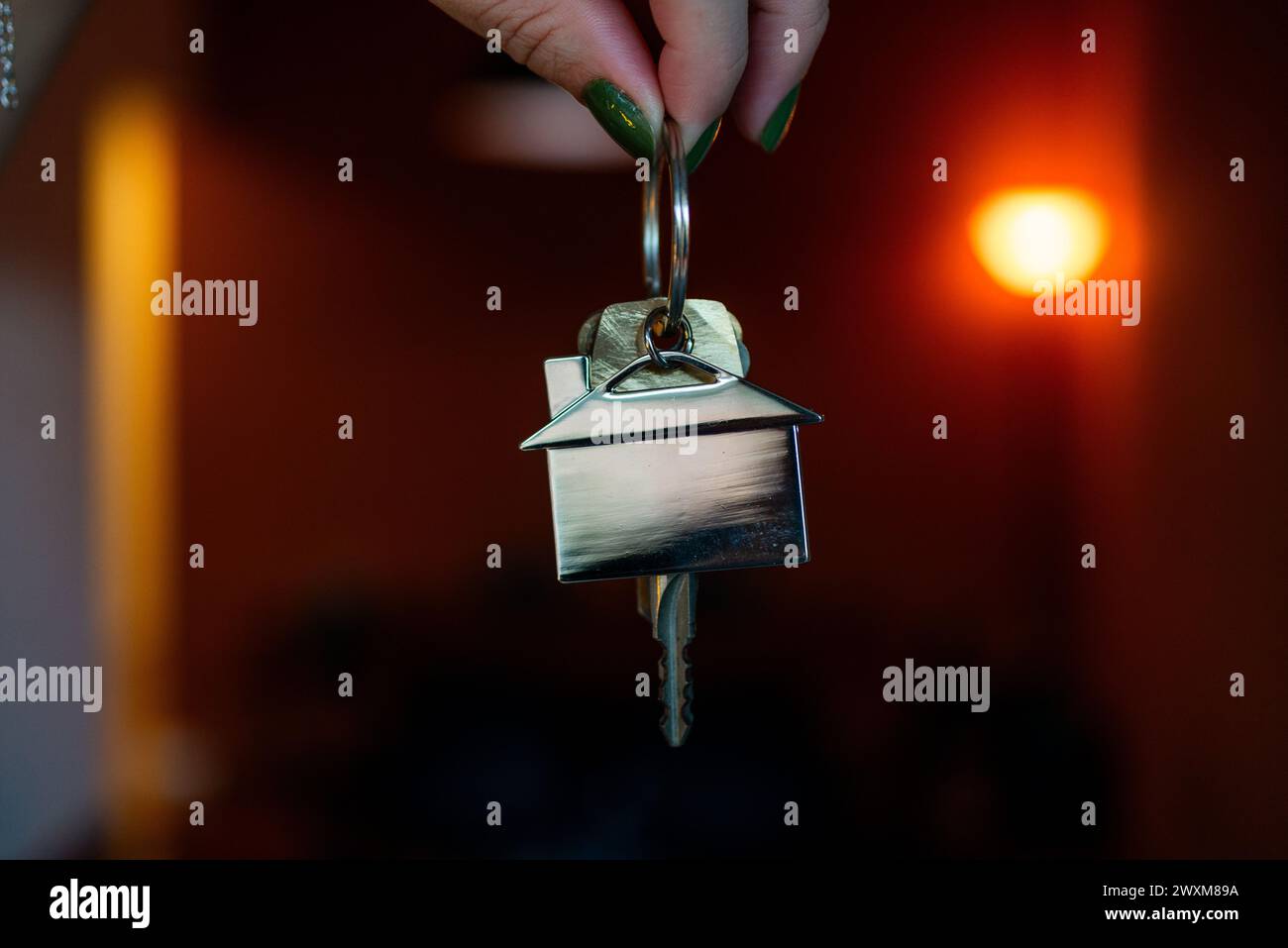 Hands keys hi-res stock photography and images - Alamy