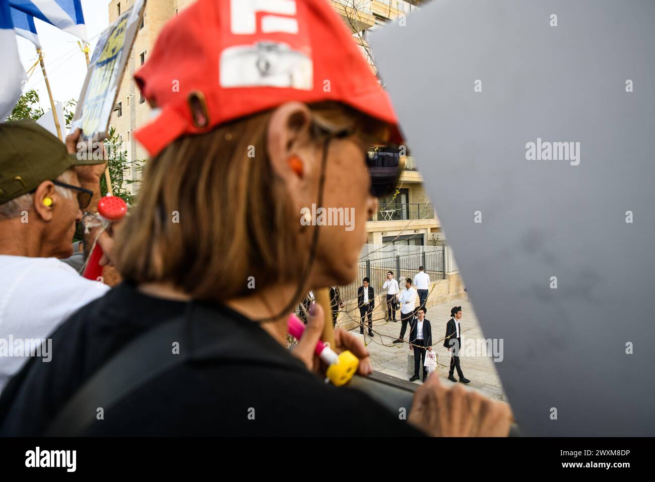 Idf enlist hi-res stock photography and images - Alamy