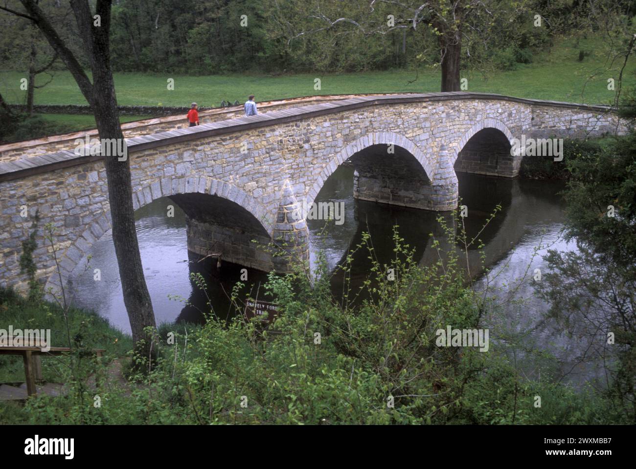 Battlefield bridge hi-res stock photography and images - Alamy