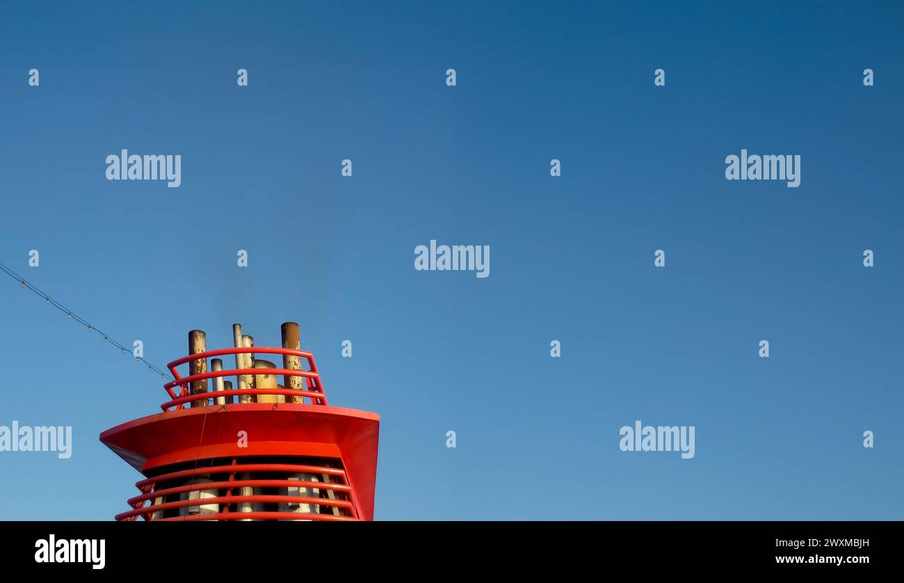 Ferry sea movement hi-res stock photography and images - Alamy