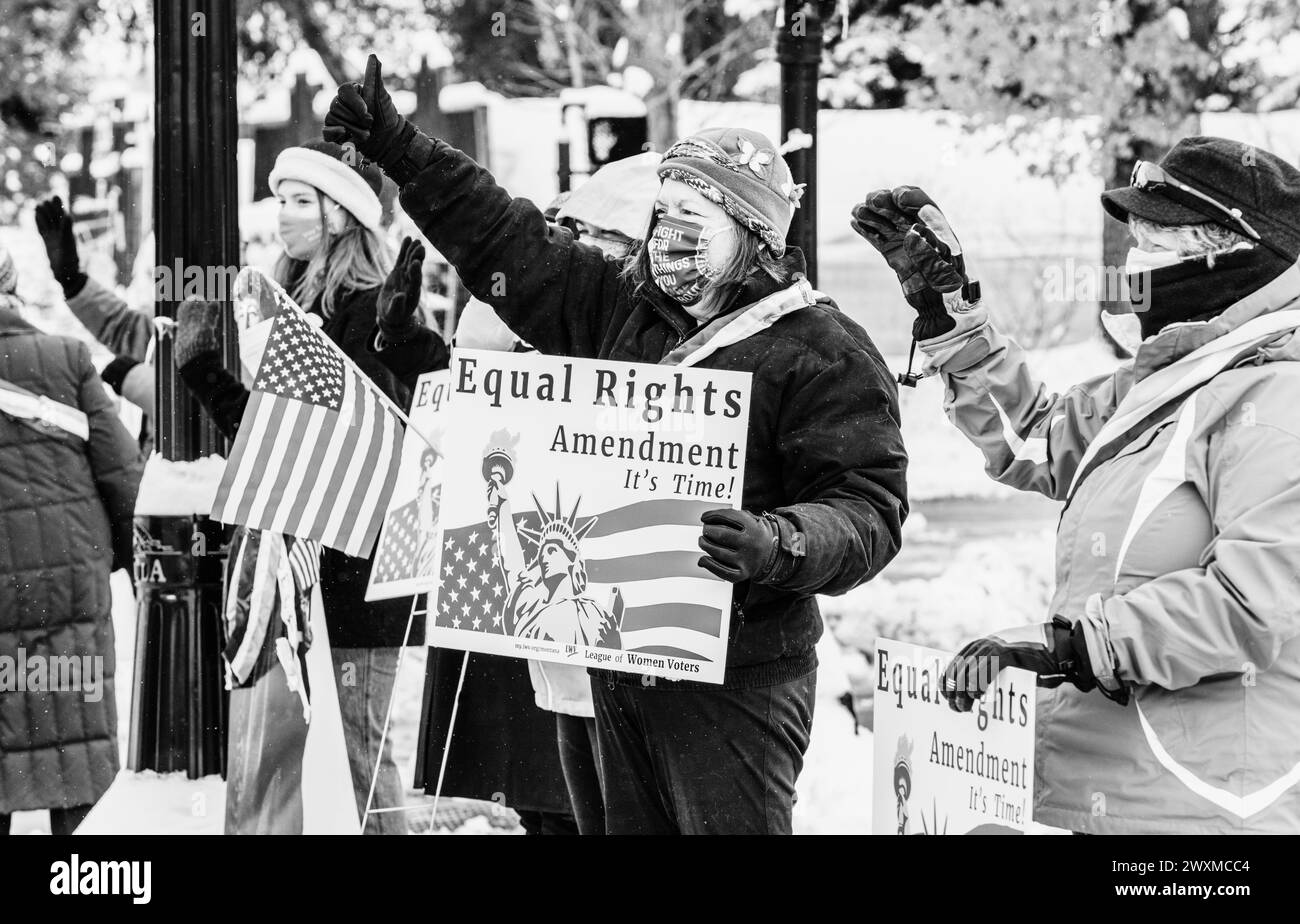 Women empowerment movement hi-res stock photography and images - Alamy