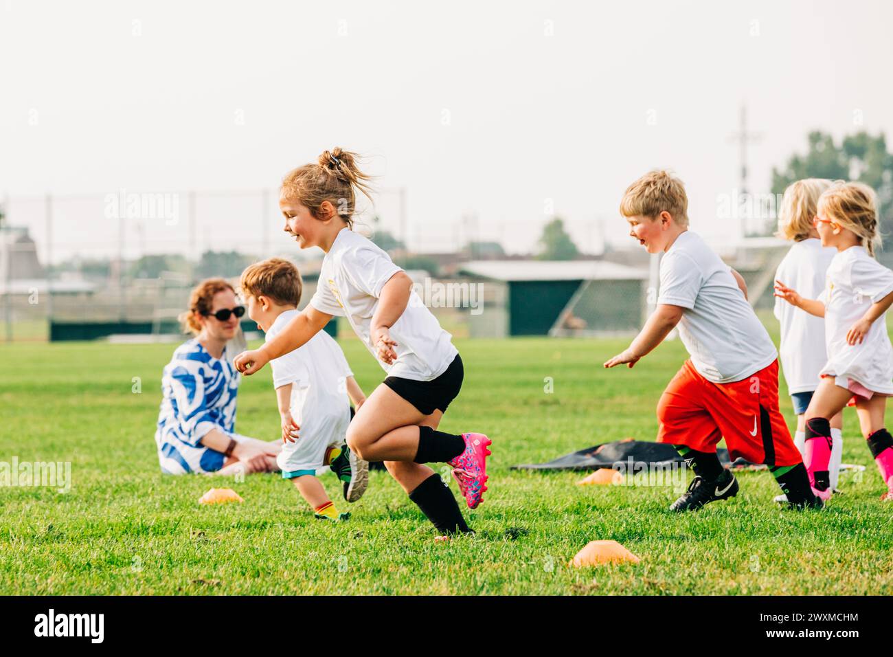 Athletics kids hi-res stock photography and images - Alamy