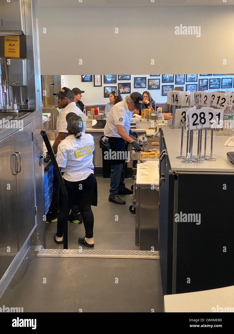 Smashburgers hi-res stock photography and images - Alamy