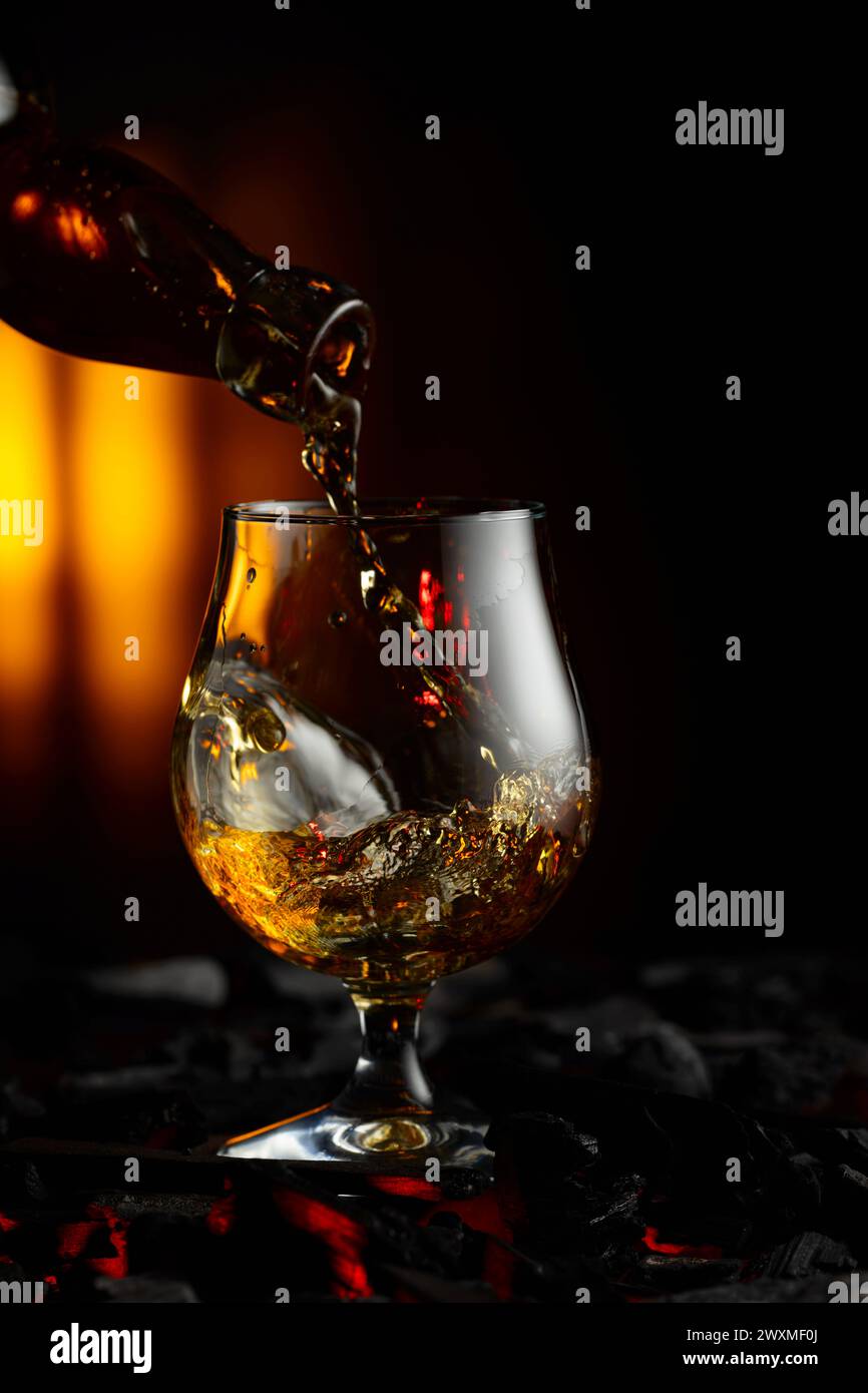 Glass whiskey poured fire hi-res stock photography and images - Alamy