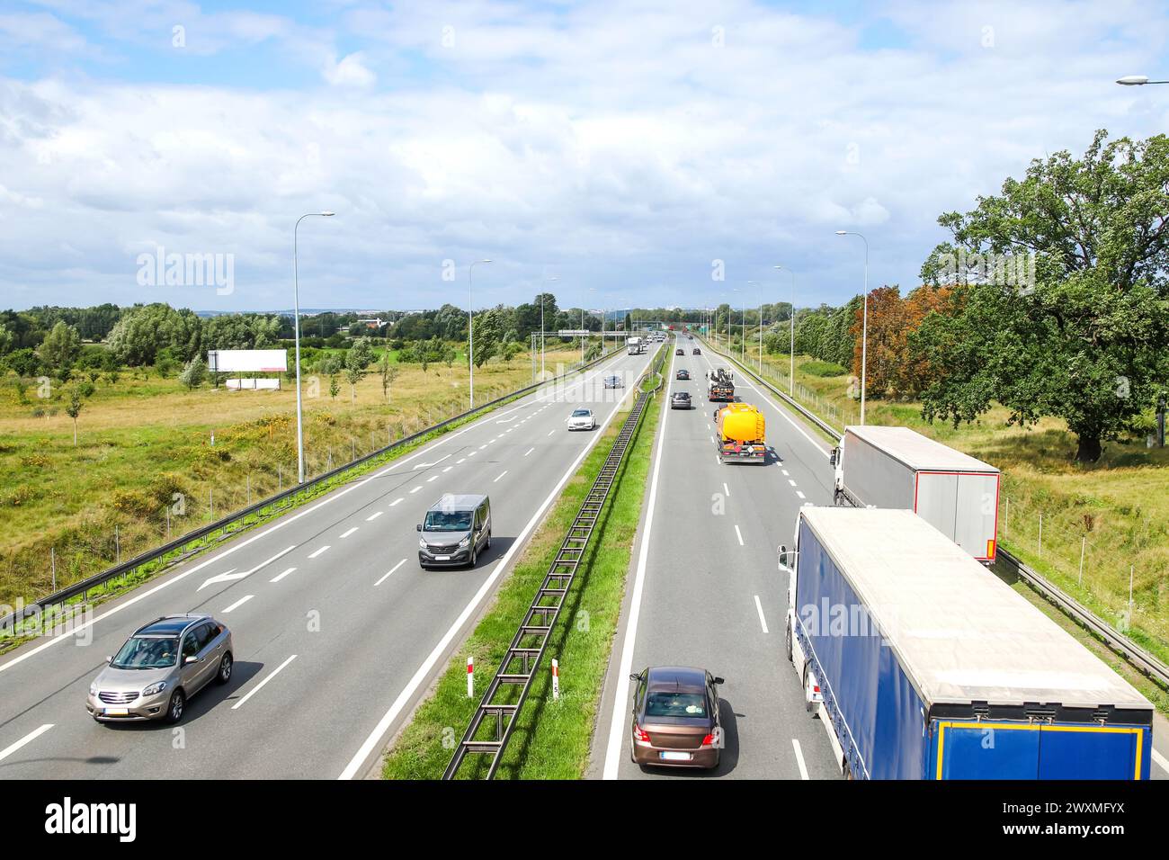 Two lane road with cars hi-res stock photography and images - Alamy