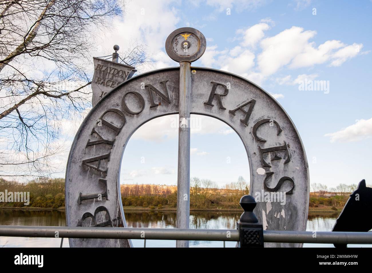 Blaydon UK: 24th March 2024: Blaydon Races sculpture by Andrew McKeown ...