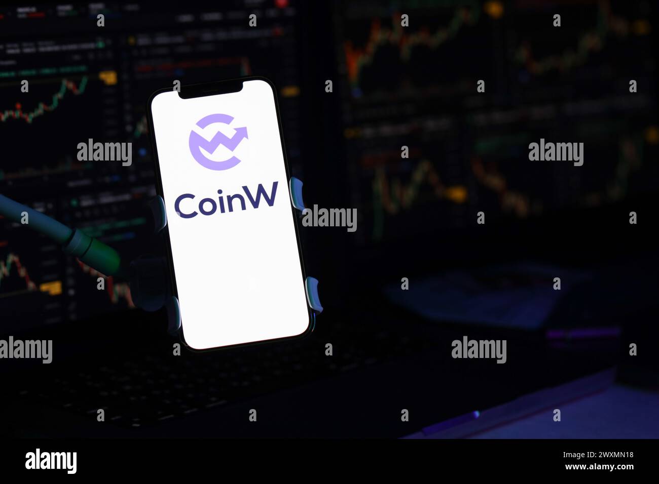 Coinw logo hi-res stock photography and images - Alamy