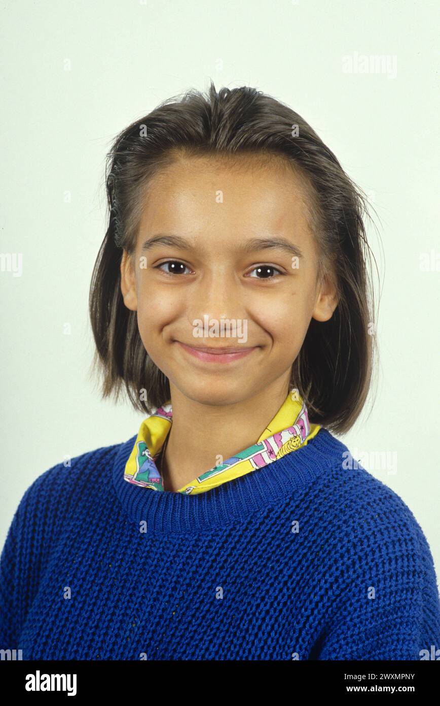 Radost Bokel, Momo Darstellerin, bei einem Fototermin in Hamburg 1987 ...