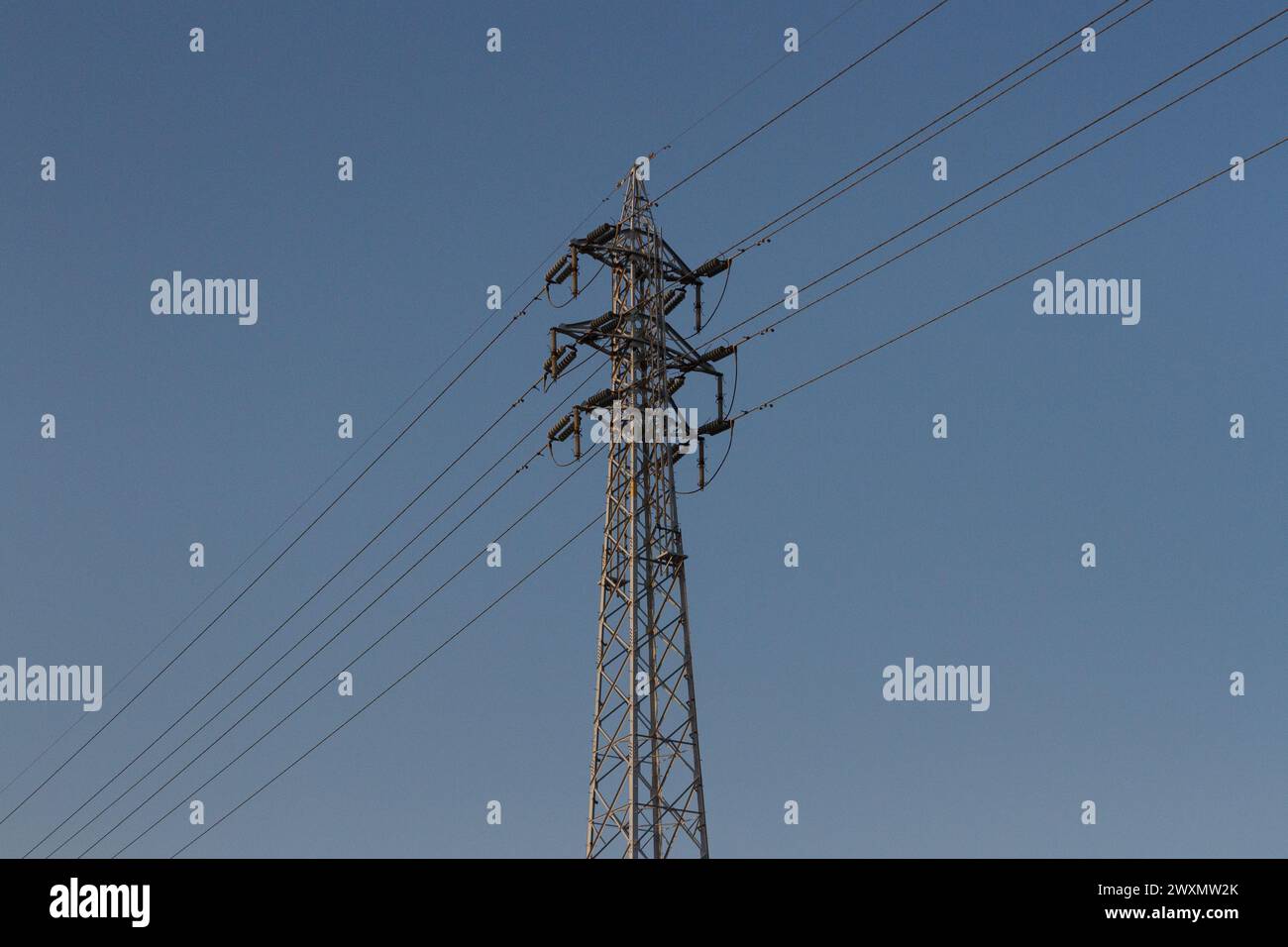 A tall electricy pylon and wires. Kanagawa, Japan Stock Photo - Alamy