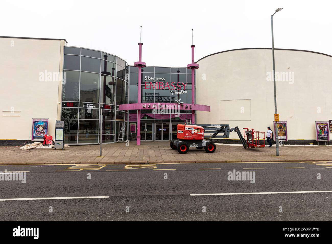 Embassy skegness hi-res stock photography and images - Alamy