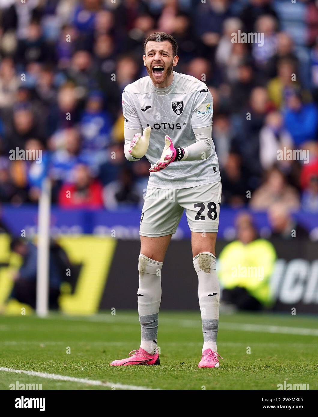Norwich City goalkeeper Angus Gunn during the Sky Bet Championship ...