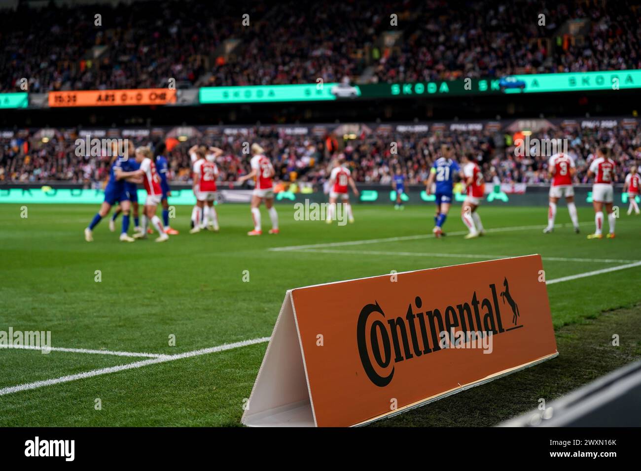 Sponsor board football hi-res stock photography and images - Alamy