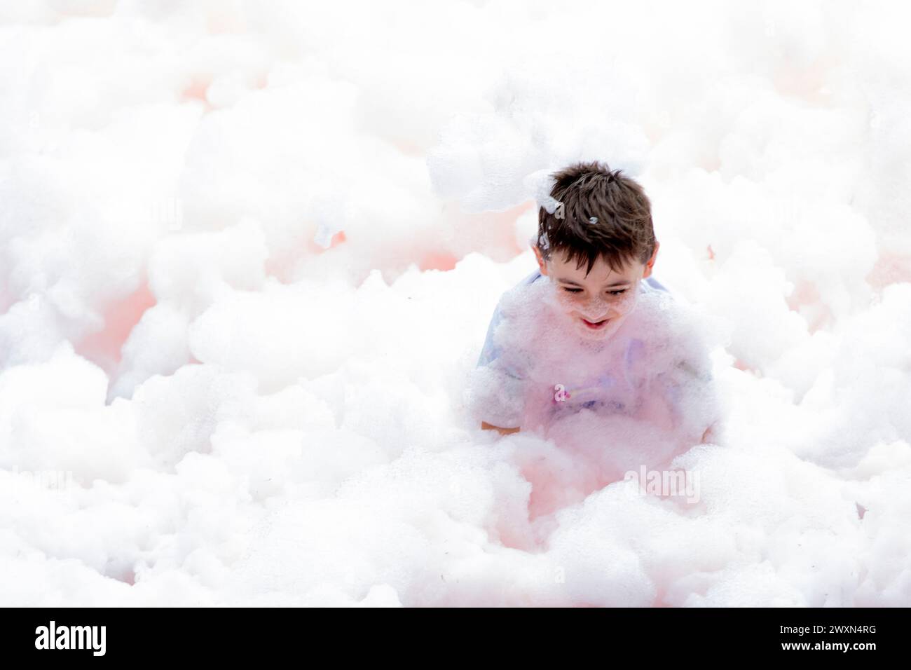 East Anglia Childrens Hospices (EACH) charity fundraiser Bubble Rush ...