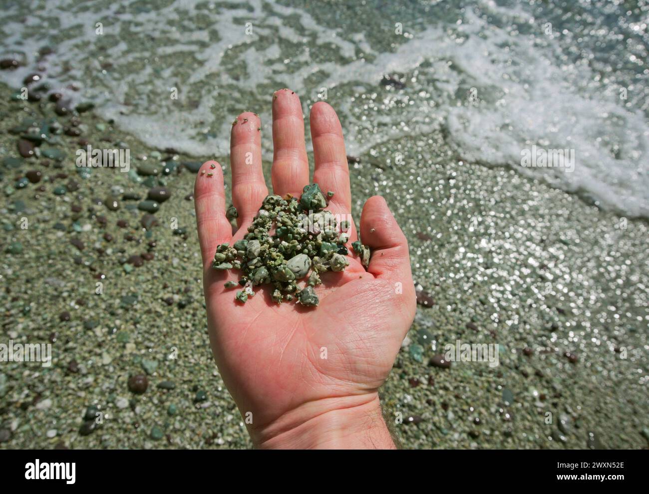 Seashore stones hi-res stock photography and images - Alamy