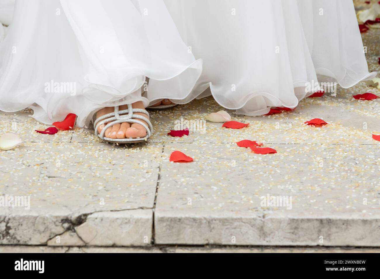 Petal strewn steps hi-res stock photography and images - Alamy