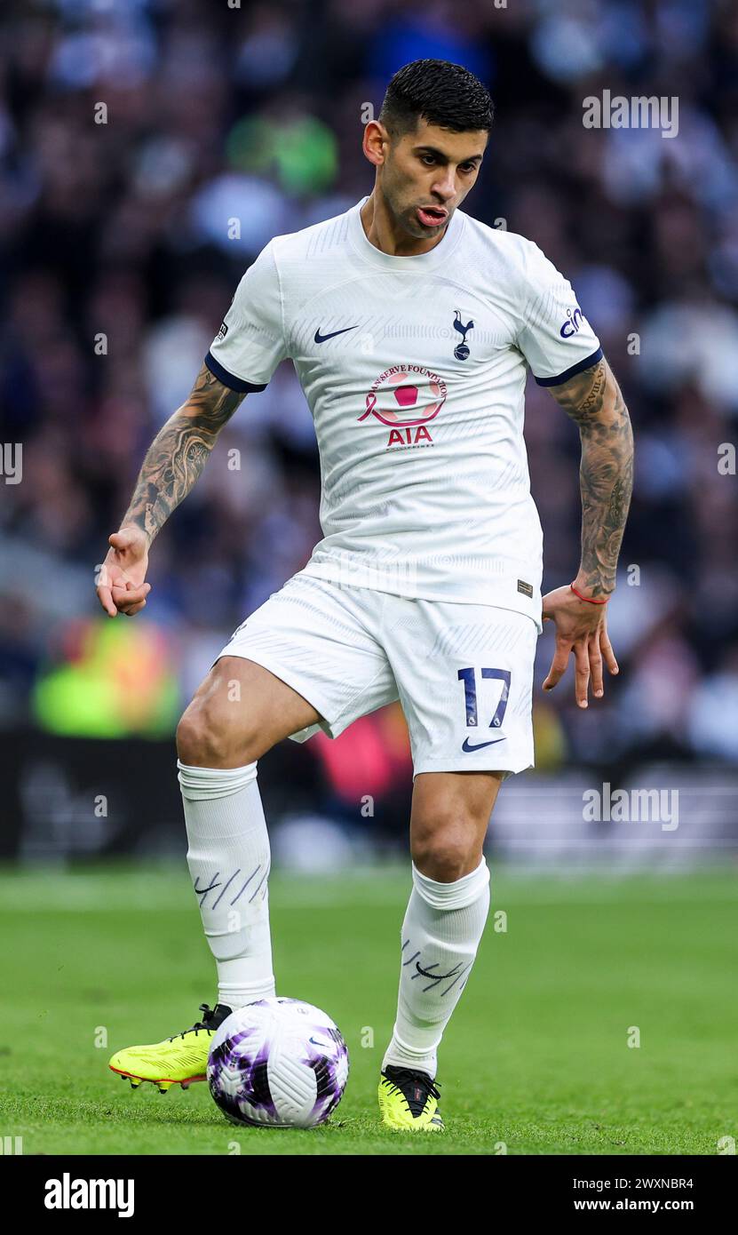 Cristian romero tottenham 2024 hi-res stock photography and images - Alamy