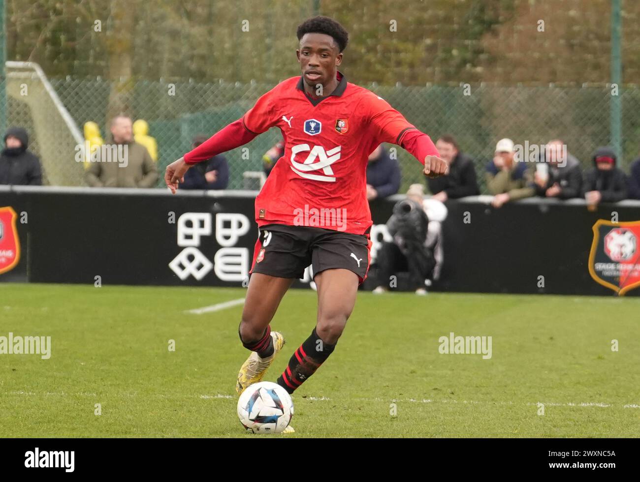 Rennes, France. 01st Apr, 2024. Arsine DO MARCOUNO ROGOMBE of Stade ...