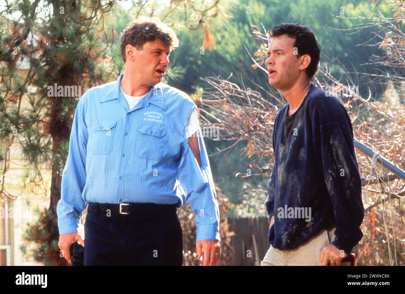 RICK DUCOMMUN and TOM HANKS in THE 'BURBS 1989 director JOE DANTE ...