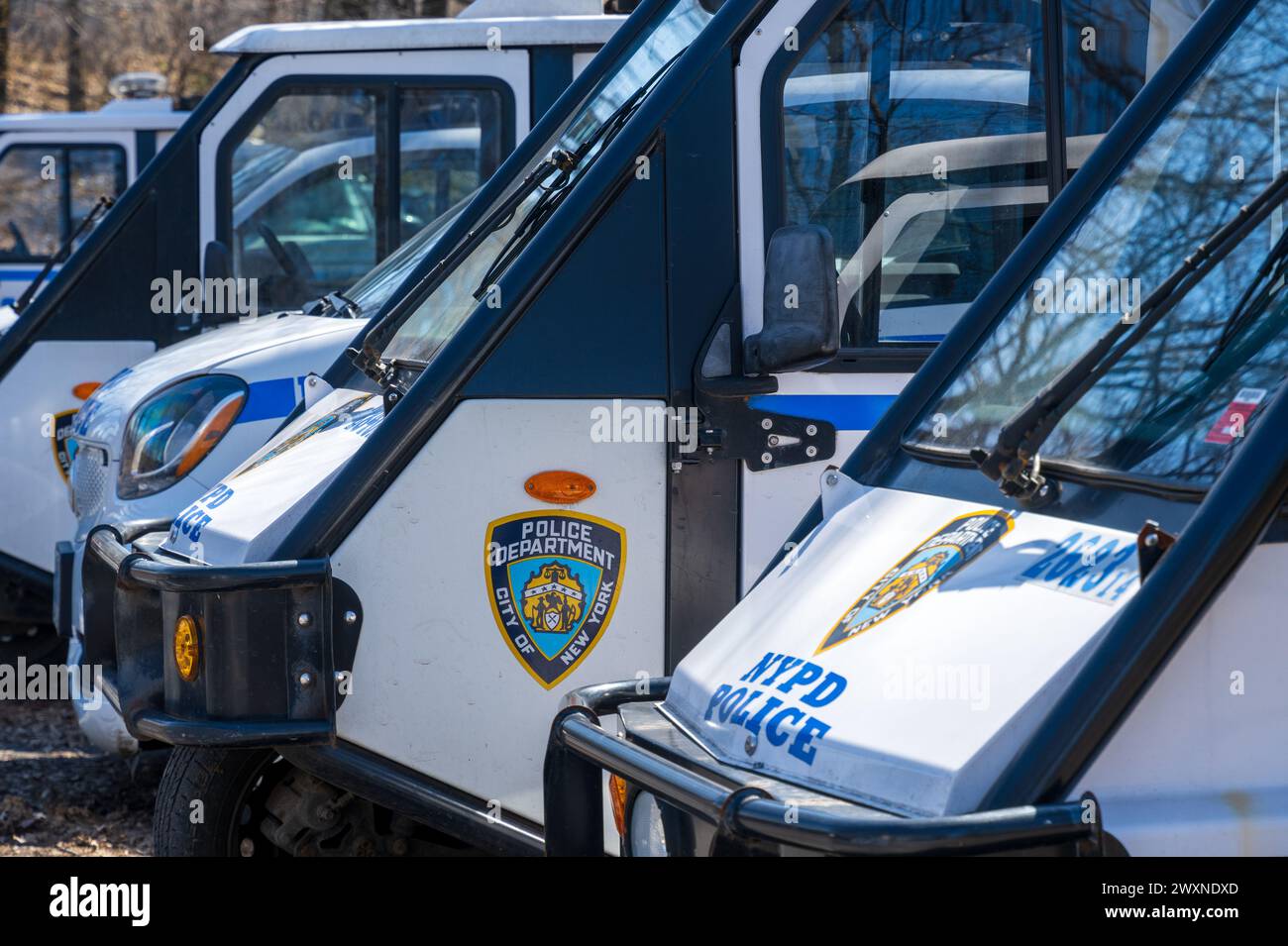 Police vehicle around Central Park NYC, Manhattan, New York, United ...
