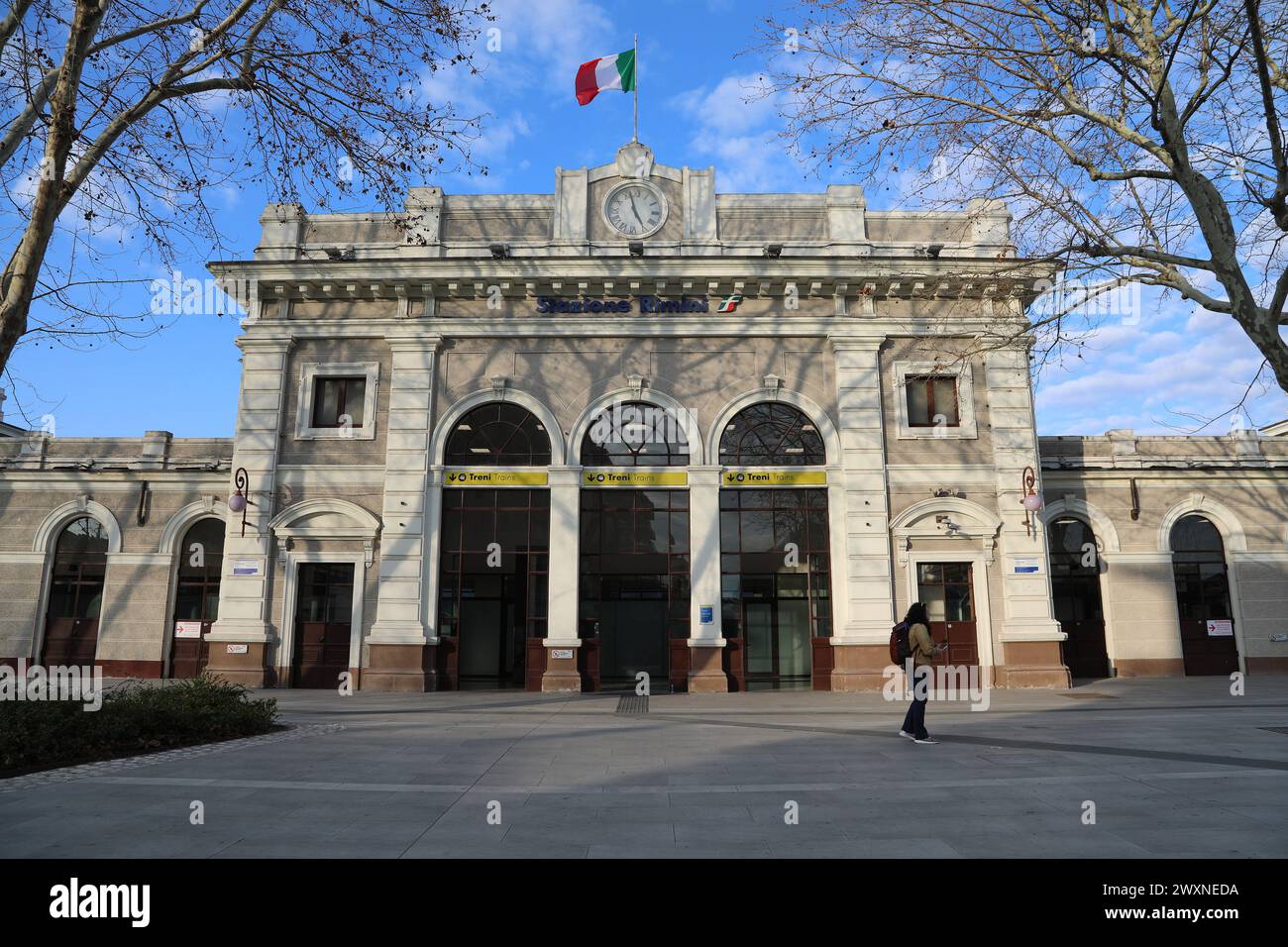 Railway building 19th century hi-res stock photography and images - Alamy