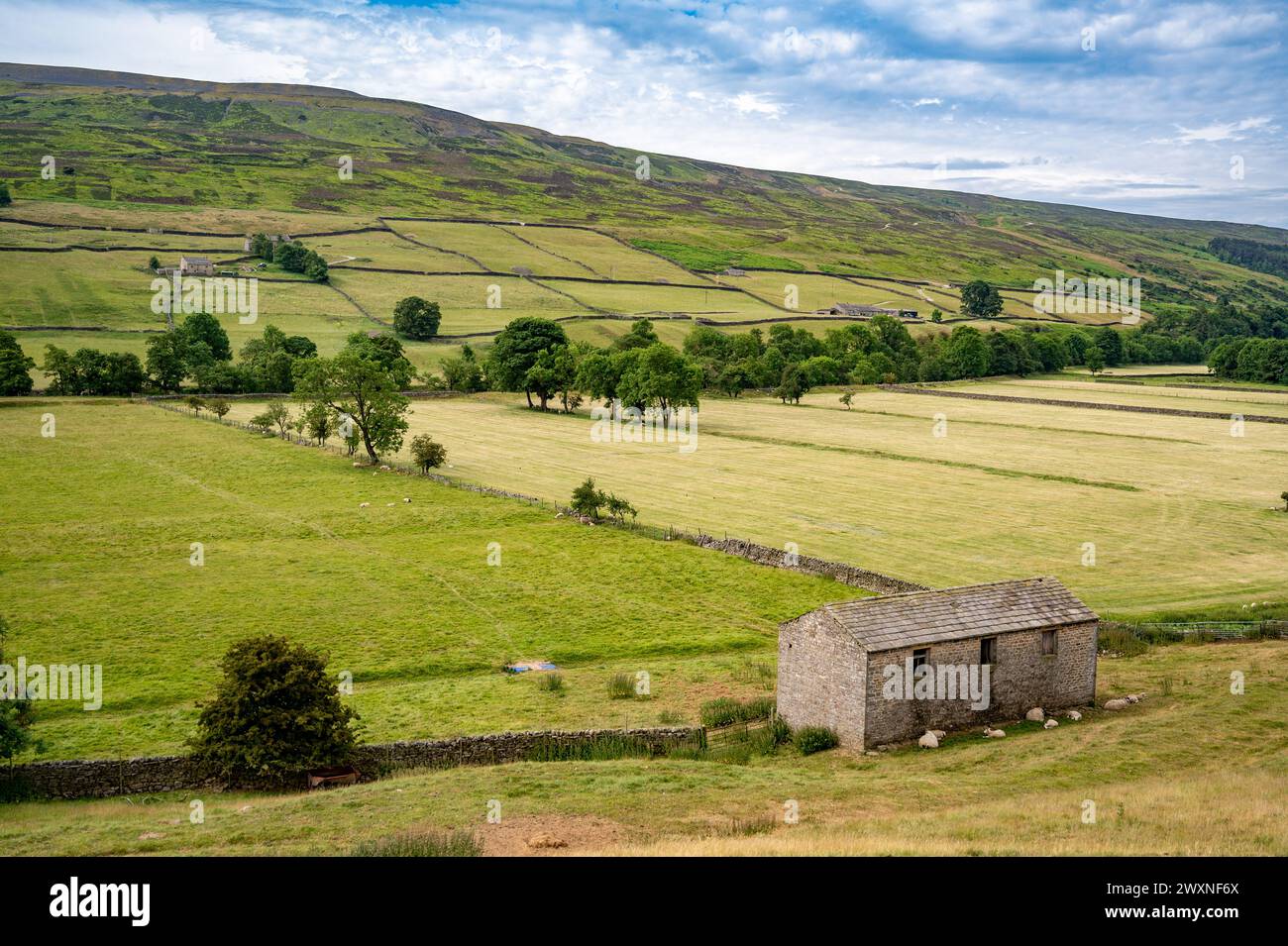 Landscape with a stone house in Yorkshire England Stock Photo - Alamy