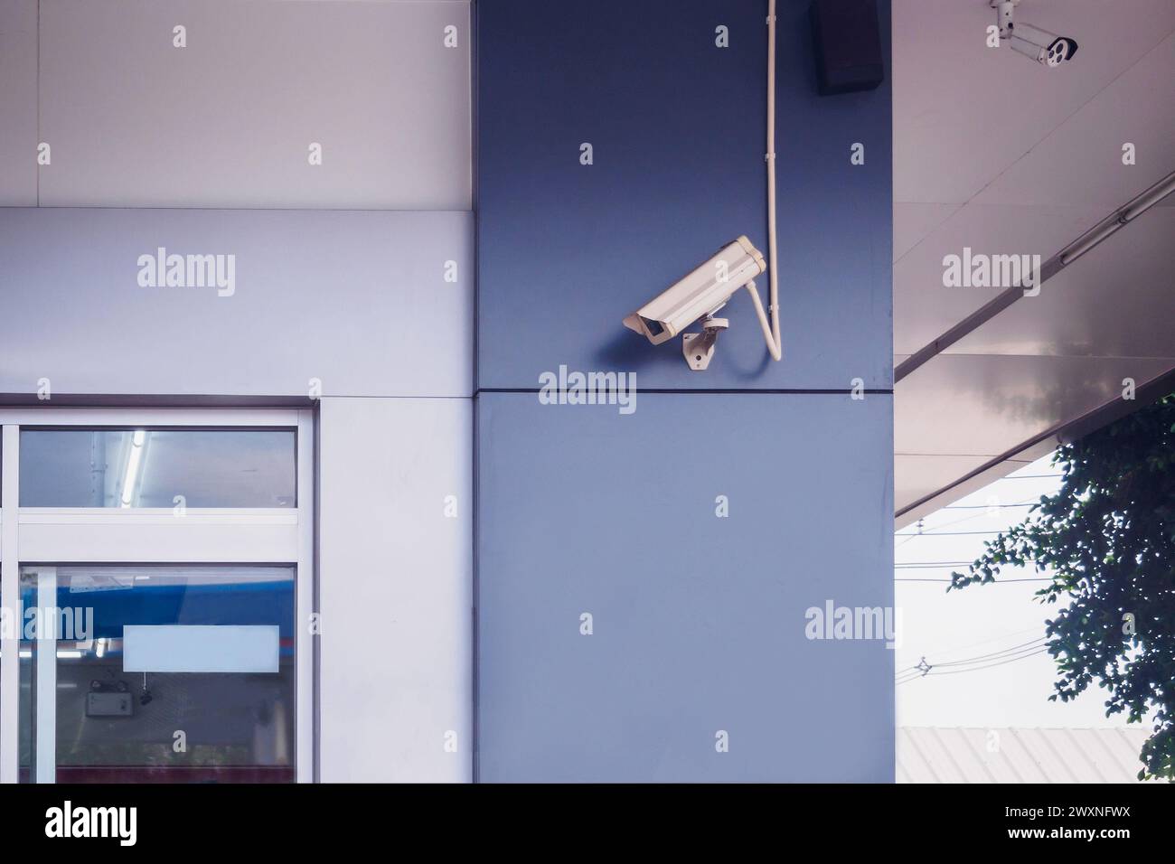 Cctv store crime hi-res stock photography and images - Alamy