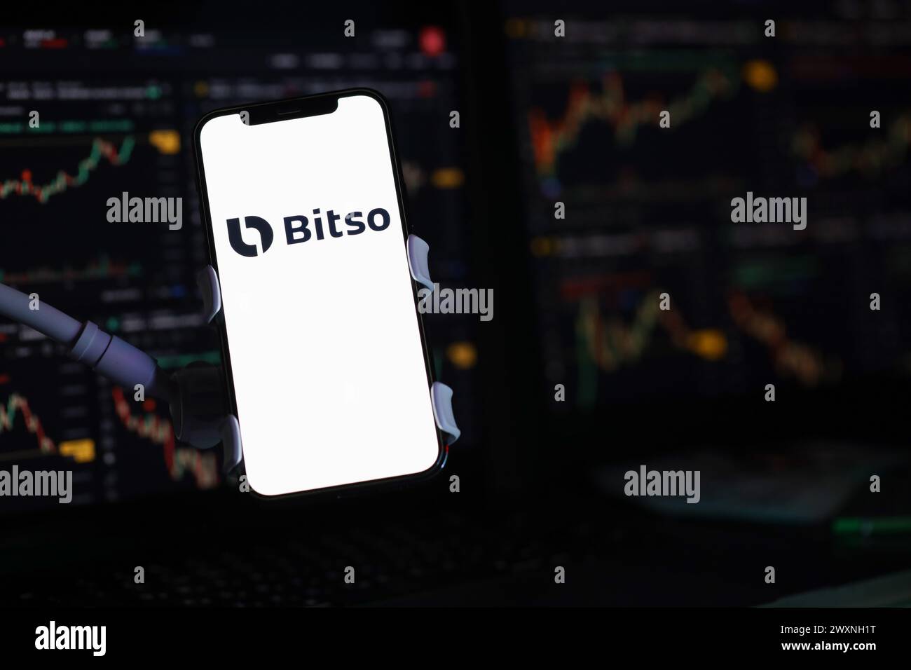 Logo bitso hi-res stock photography and images - Alamy