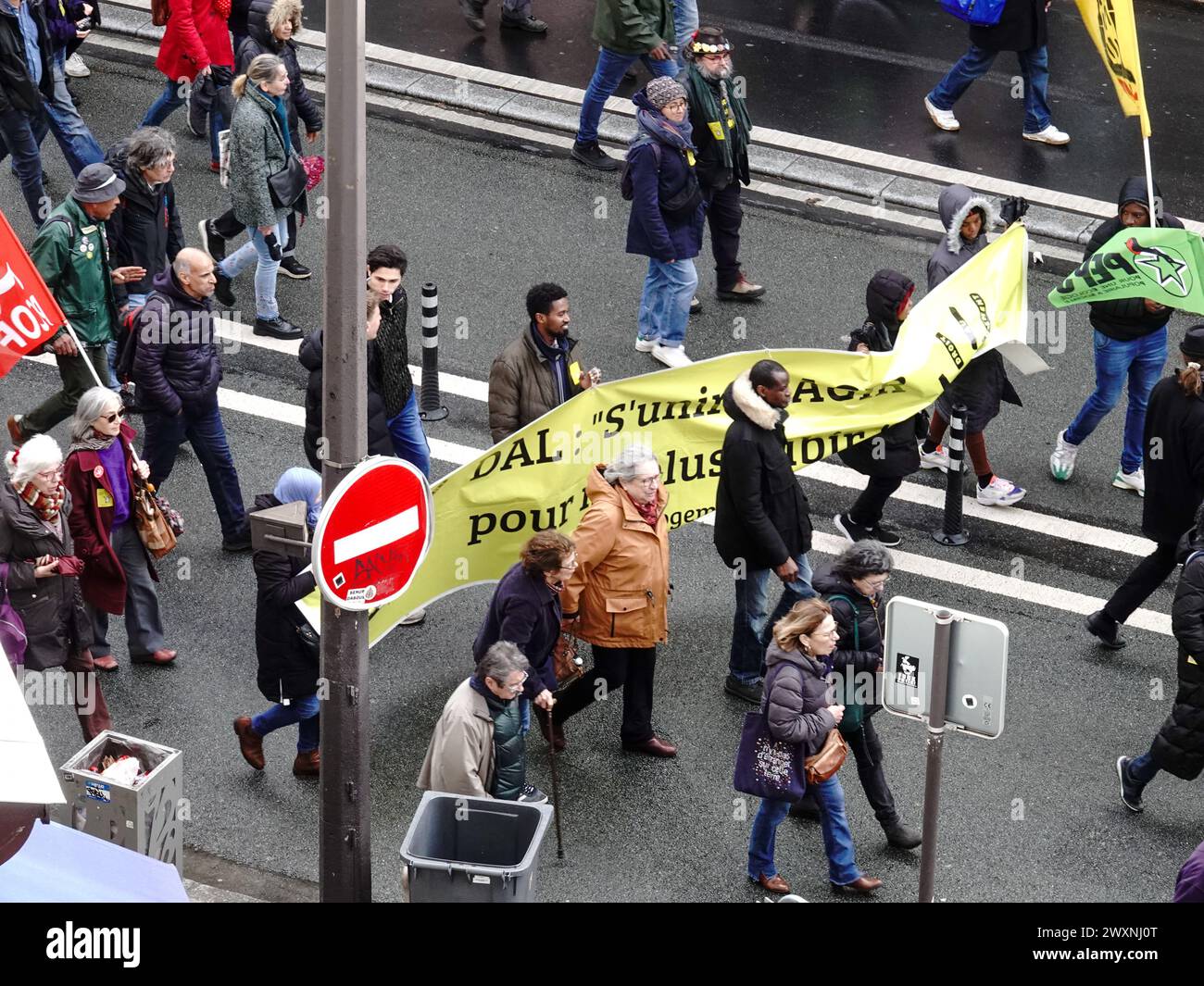 Monday 1st april 2024 hi-res stock photography and images - Alamy