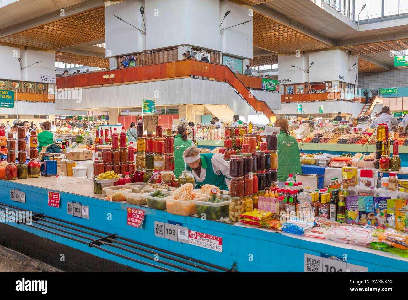 Almaty market hi-res stock photography and images - Alamy